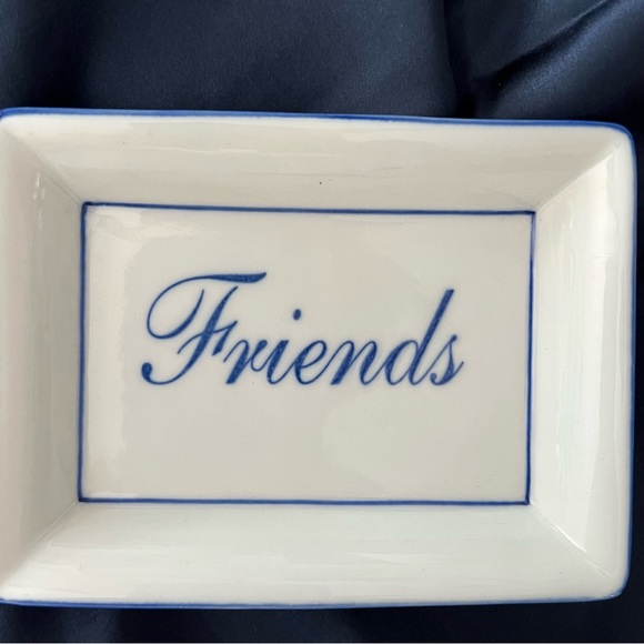Decore Dish | Accents | Sweet Porcelain Friends Dish | Poshmark